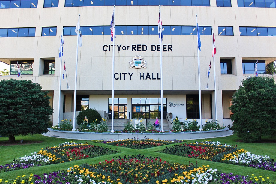 Red Deerians invited to provide input for Land Use Bylaw ...