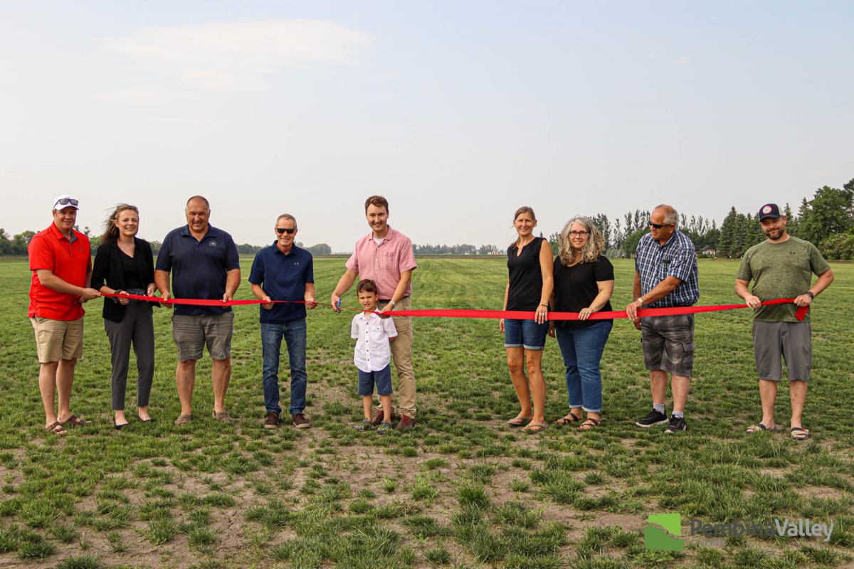 Ribbon cut to celebrate new park under development in Reinfeld ...