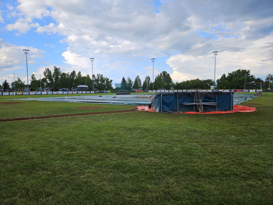 57's rained out in Medicine Hat - SwiftCurrentOnline.com - Local news ...