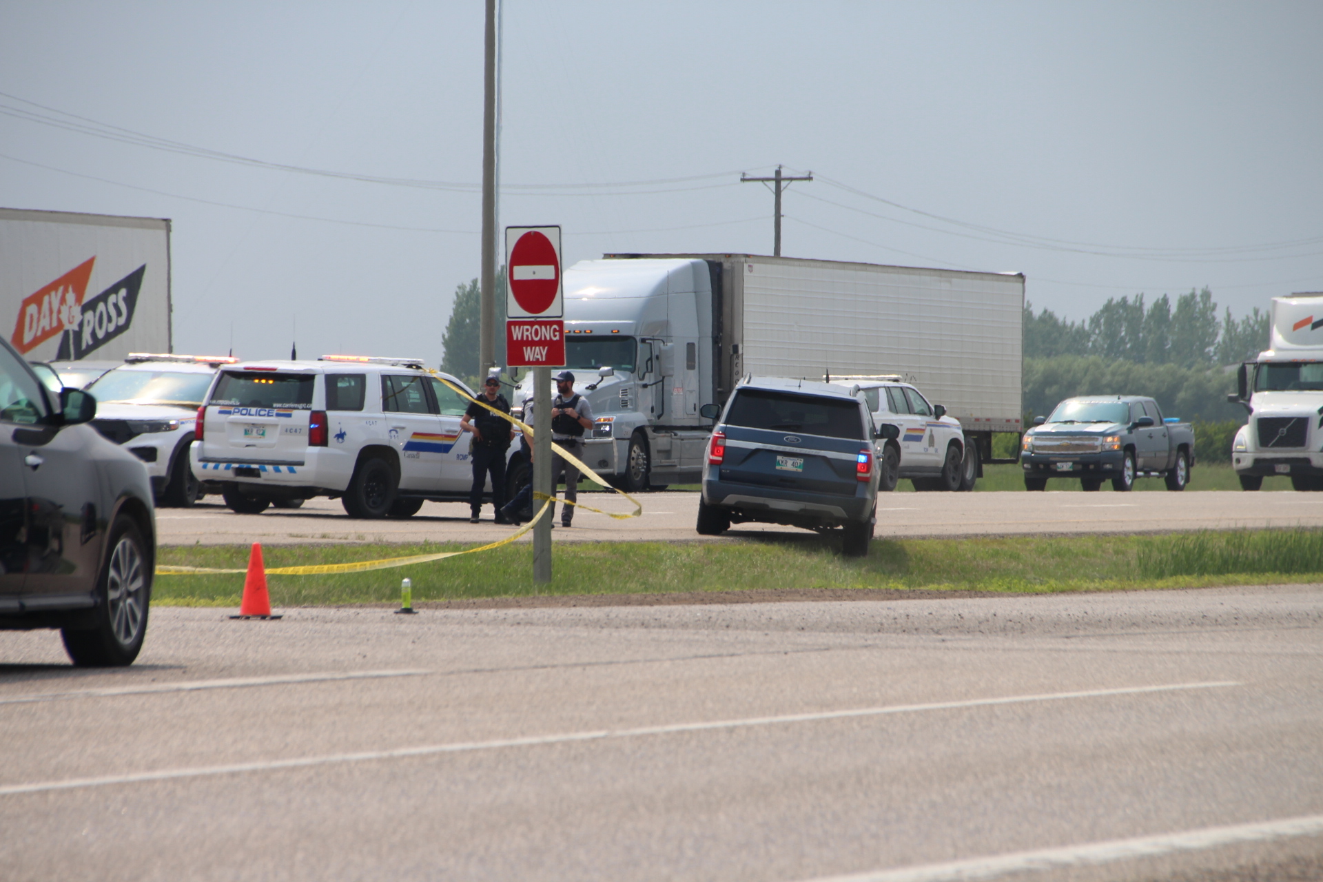 UPDATE: Crash near Carberry with semi-truck and Handi-Transit van ...