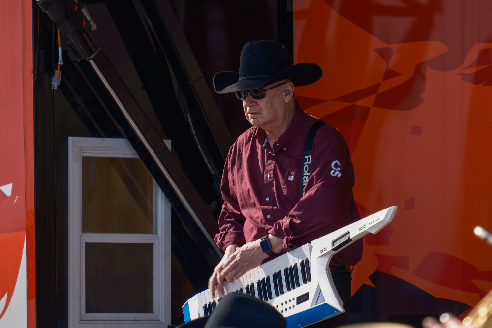 GALLERY: Thousands gather for Stampede Round Up - OkotoksOnline.com ...