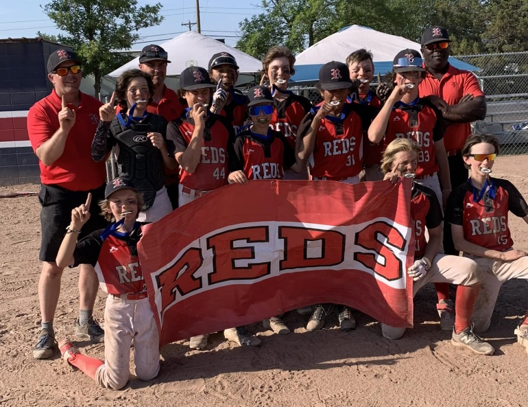 Strathmore Reds win gold in recent tournament - StrathmoreNow.com ...