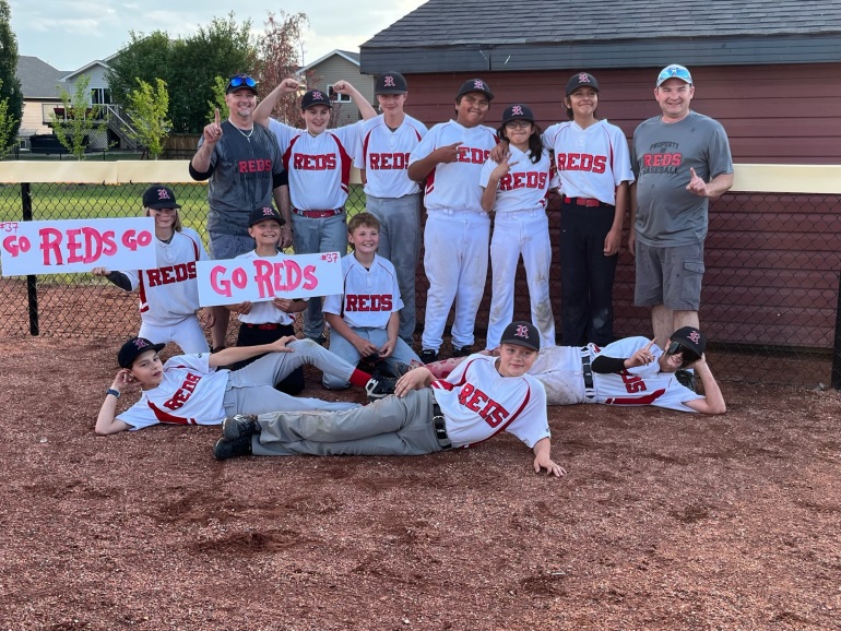 Strathmore Reds 13UA Team 2 ends season on top - StrathmoreNow.com ...