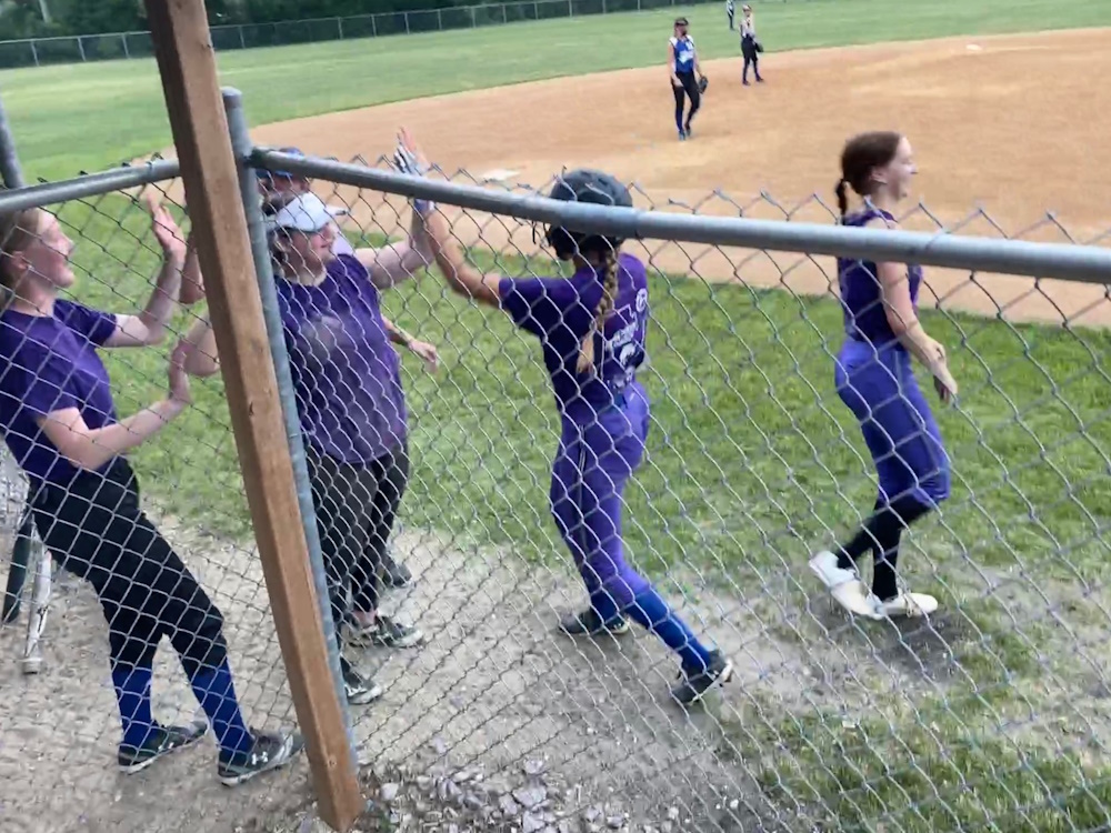 Altona Angels host Softball Night to celebrate a strong season ...