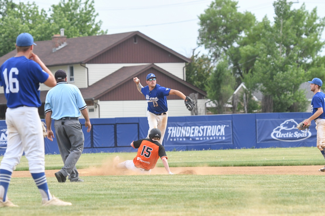 The MJBL Report - Altona Bisons coach Curt Letkeman - DiscoverWestman ...
