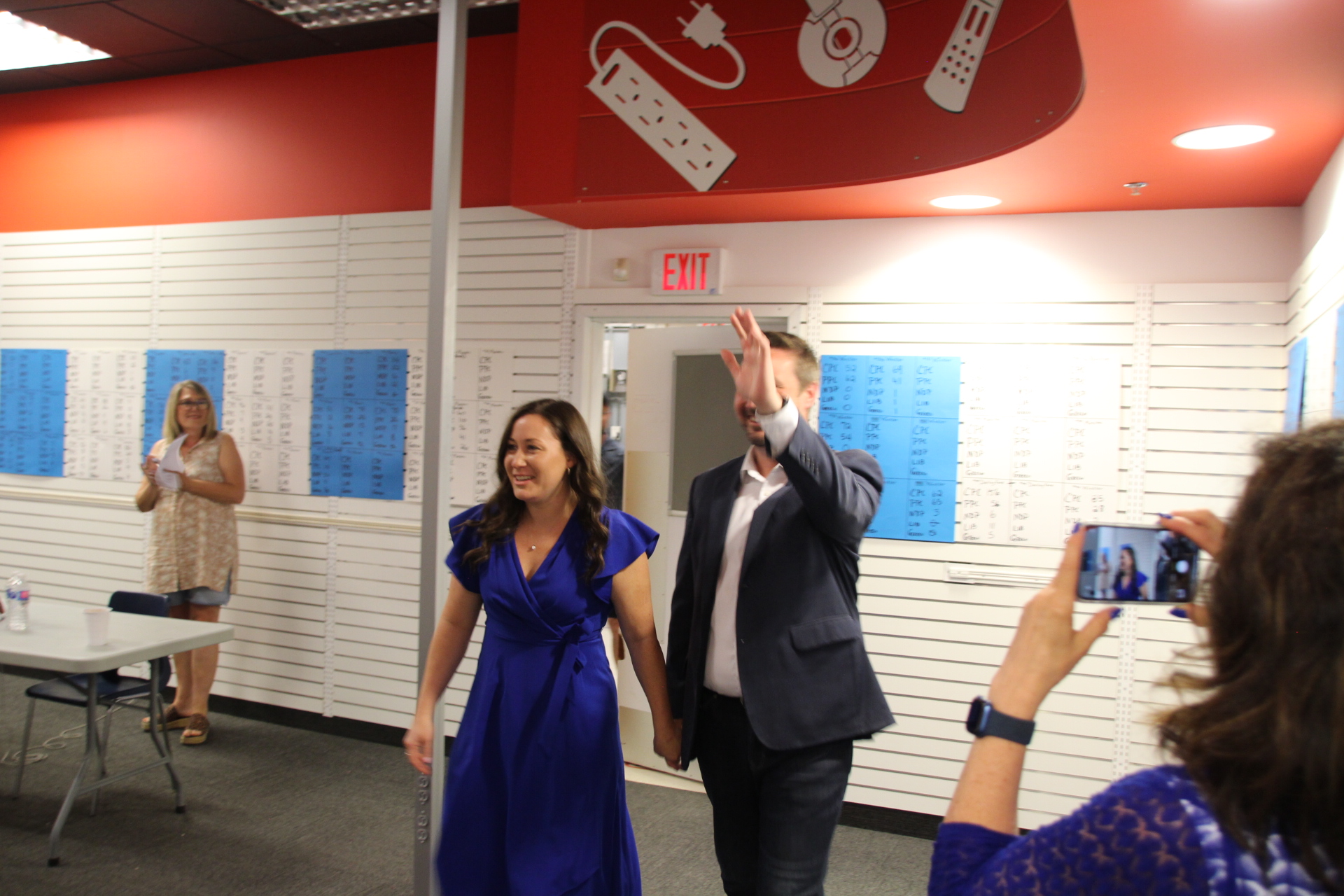 Branden Leslie reacts to landslide win of Portage-Lisgar seat in House ...