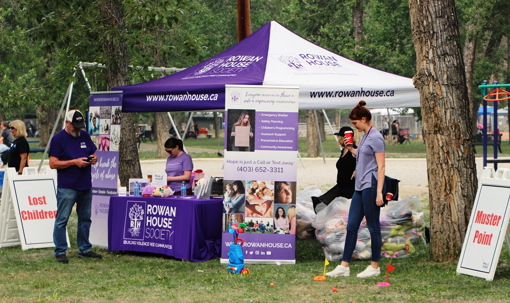 Rowan House counts on generosity of donors - OkotoksOnline.com - Local ...