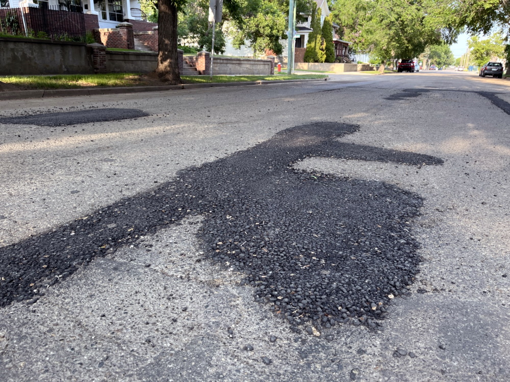 City crews repaired nearly 2,000 potholes this spring ...