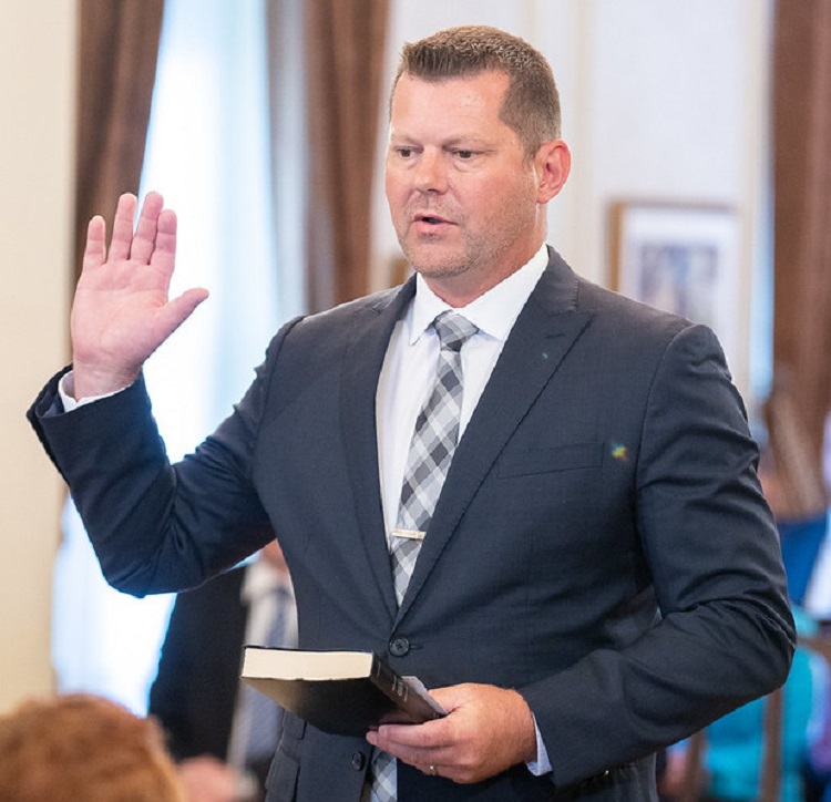 RJ Sigurdson named to Premier Smith's cabinet - HighRiverOnline.com ...