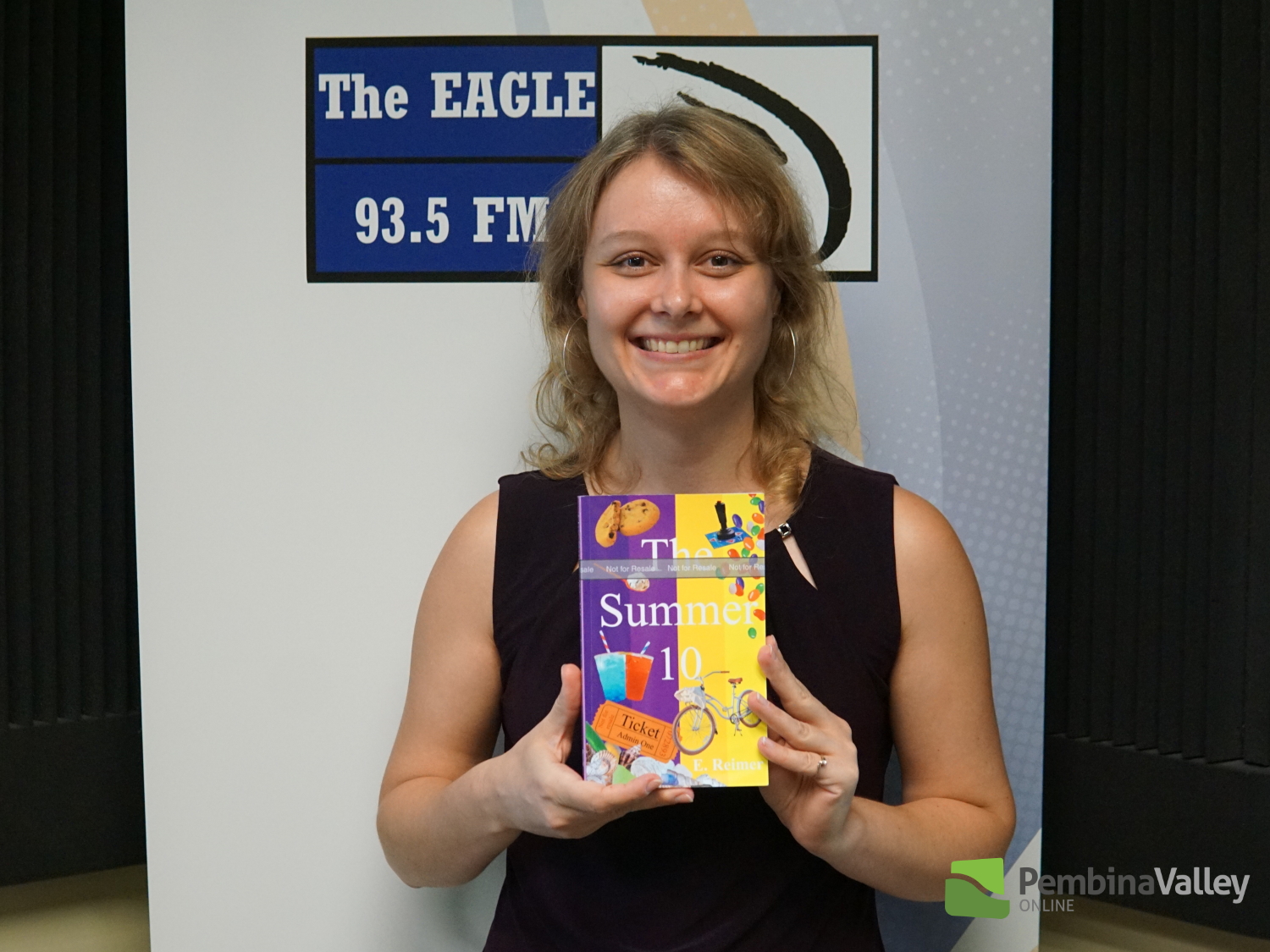 Miami authour publishes novel, local book tour this week ...