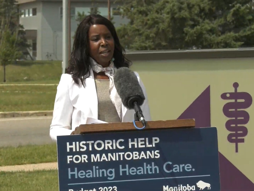 Manitoba aims to recruit additional 150 physicians - SteinbachOnline ...