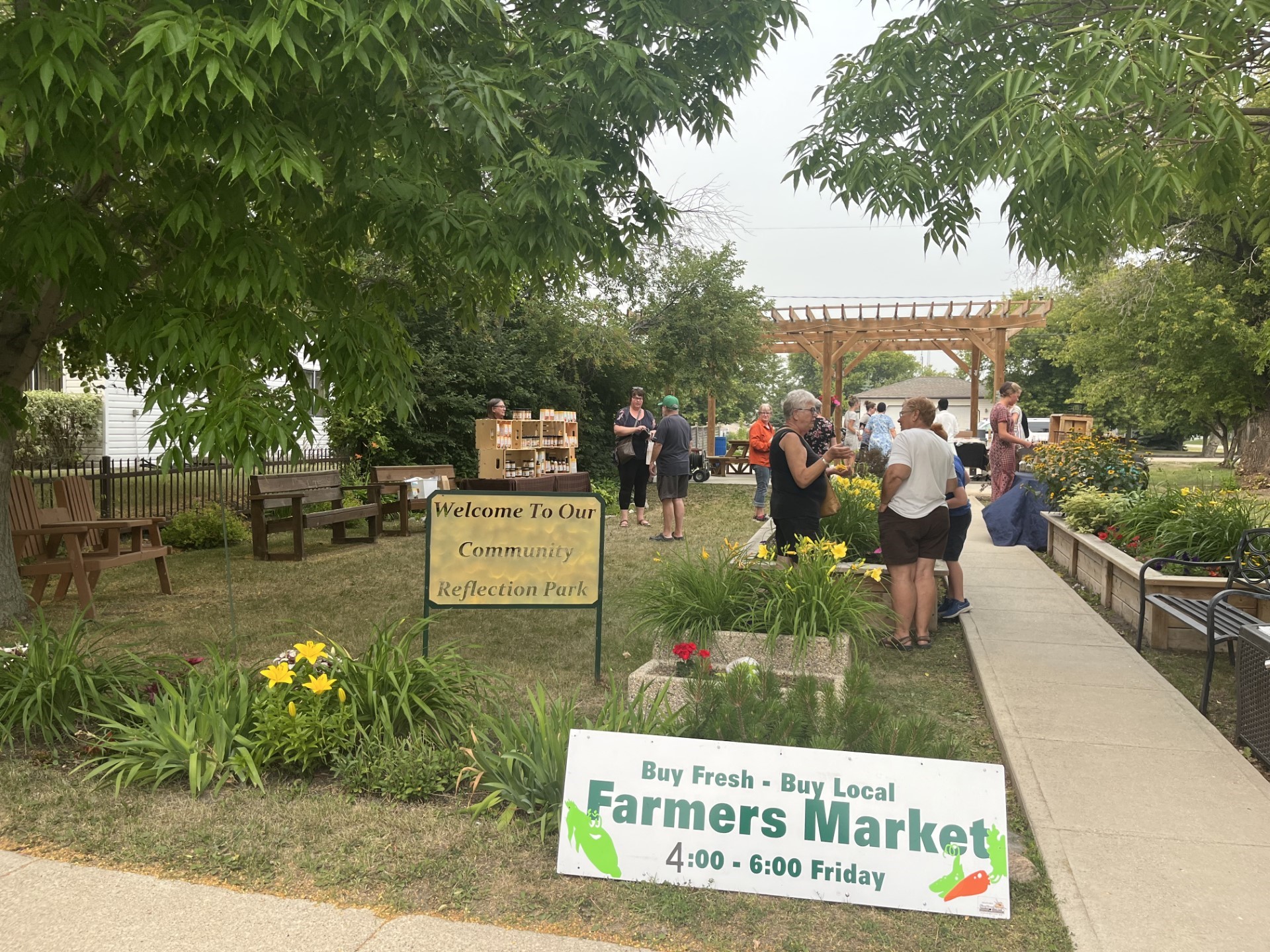 Cartwright's Farmers Market - a tasty selection of goods ...
