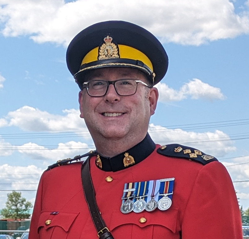 10,000 people cheer on RCMP's 150th Musical Ride - PortageOnline.com ...