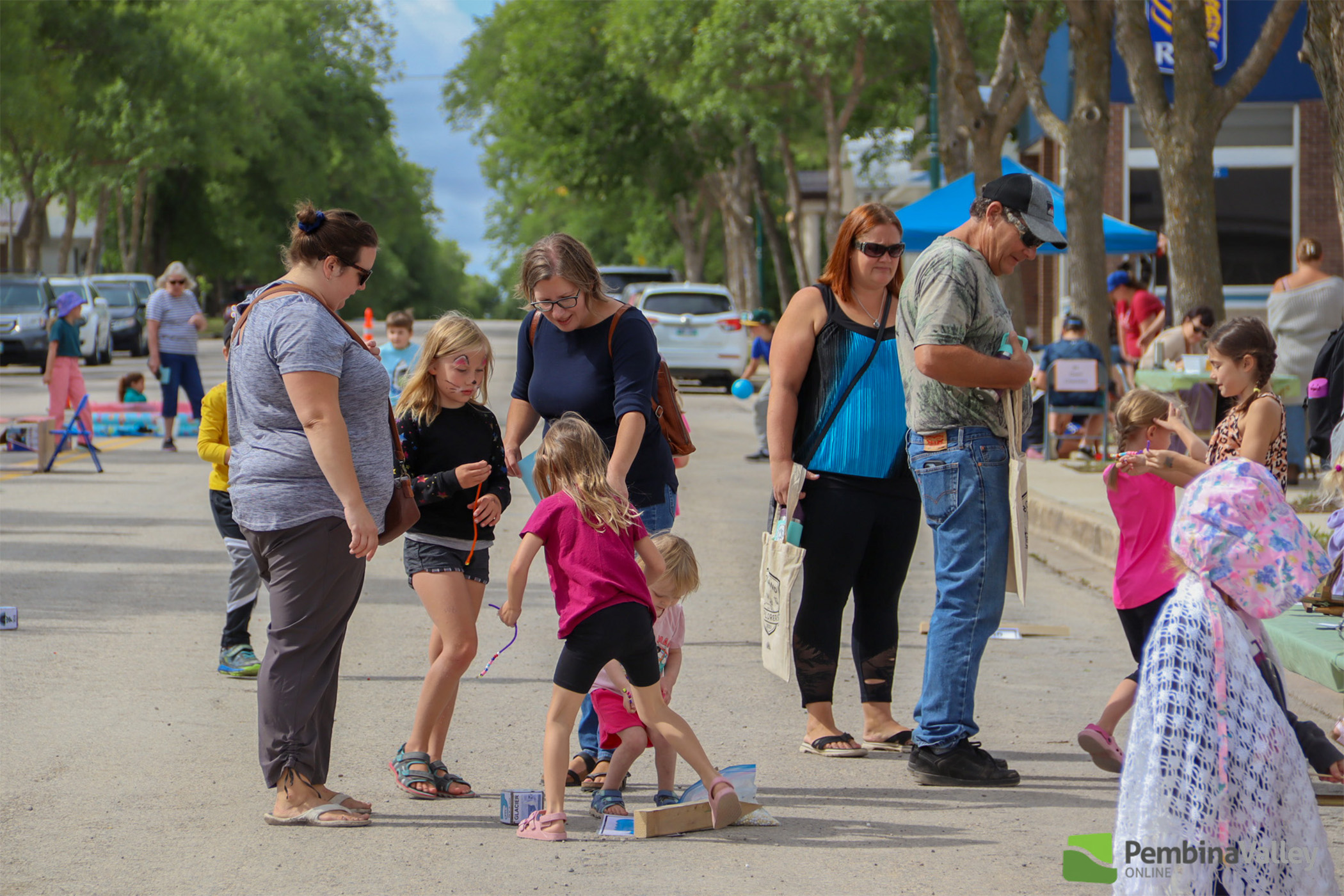 Community magic: Manitou Library's Fun Day - PembinaValleyOnline.com ...