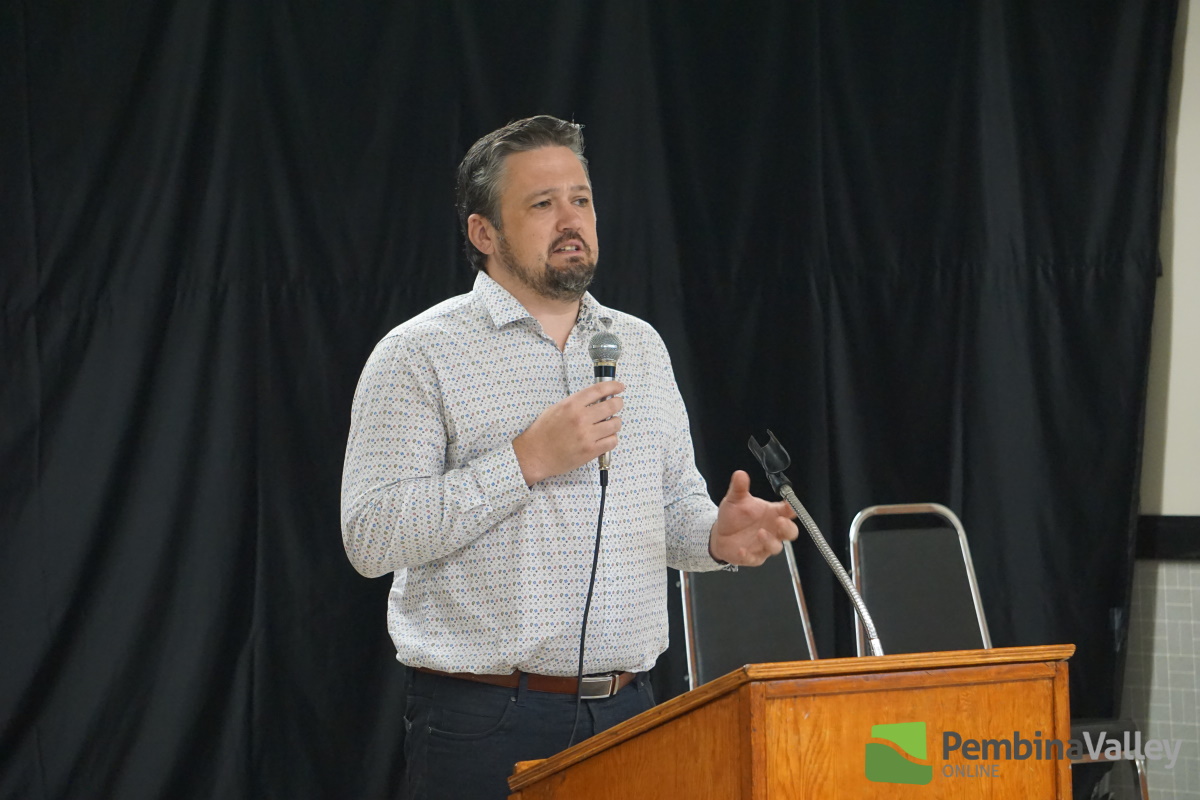 Decades of volunteering...What is the 2022 Citizen of Distinction Award ...