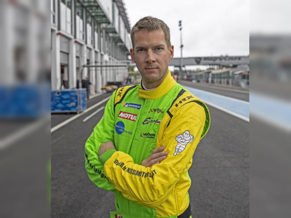 Racecar driver from Niverville to drive Formula 2 car in Italy ...