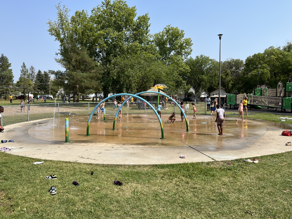 Playground Program wraps up the year at Elgin Park with Summer Fun Bash ...