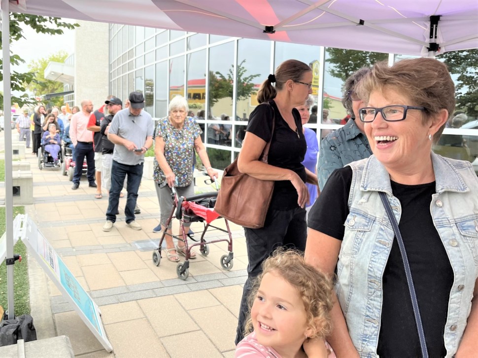 Charity BBQ raises over $2000 for Pat Porter Meals on Wheels program ...