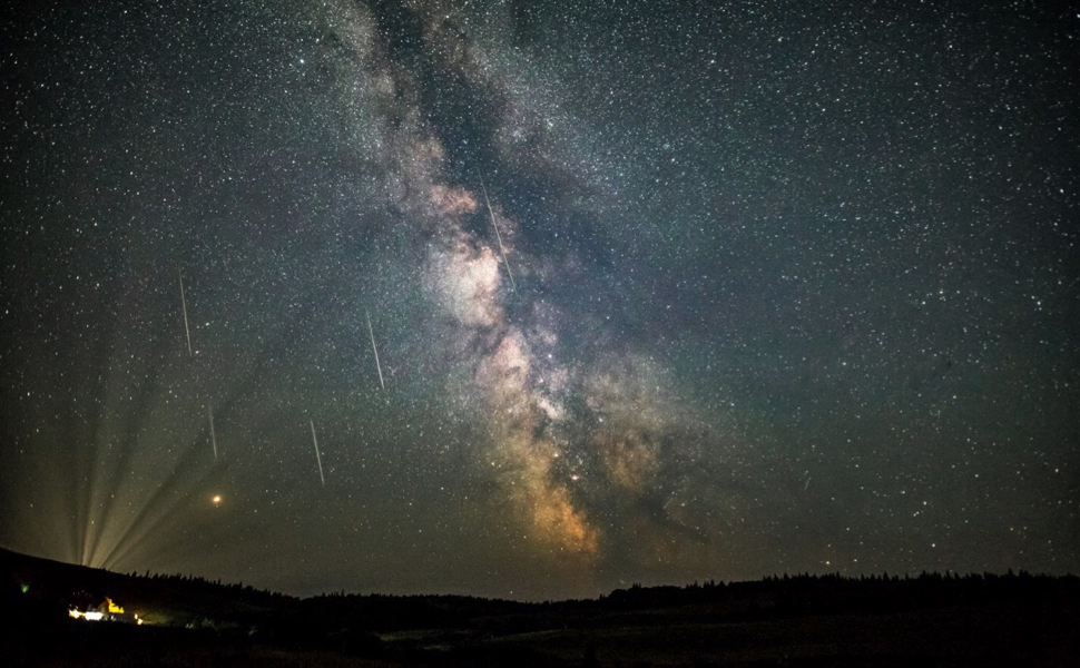 Meteor magic: Perseid Shower peaks this weekend - SwiftCurrentOnline ...
