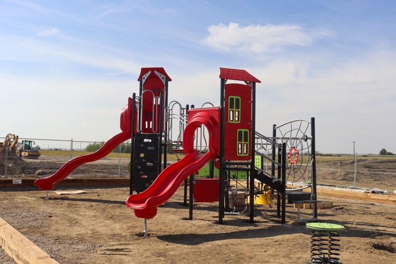 Strathmore's newest park one month away from completion - StrathmoreNow ...