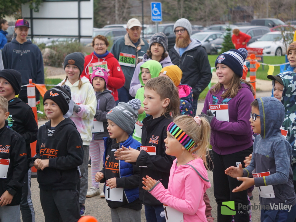 Record setting numbers at 17th Thanks for Giving Run in Winkler ...