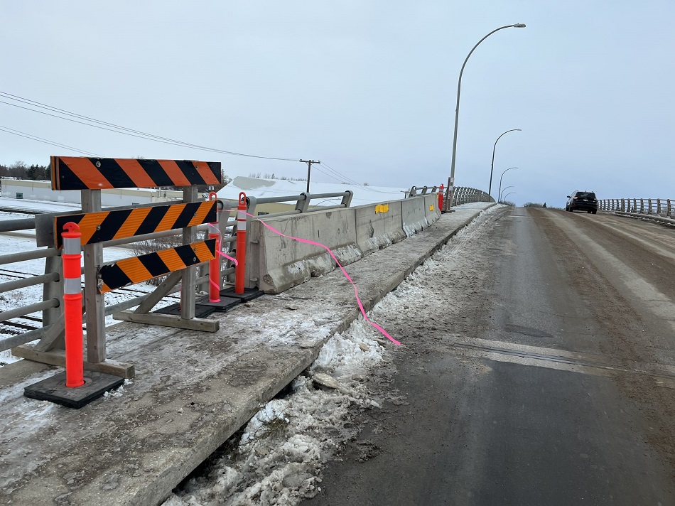 Tupper Street Overpass reopens after brief closure - PortageOnline.com ...