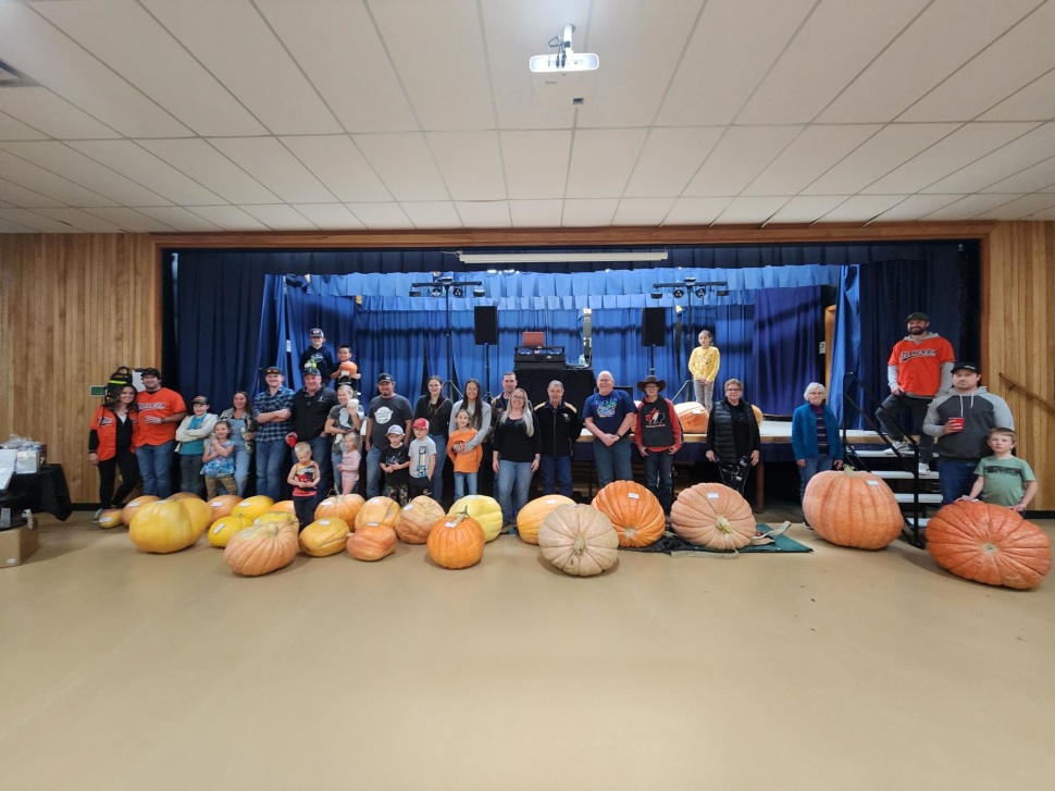 Growing more than pumpkins, Leader group grows support for community ...