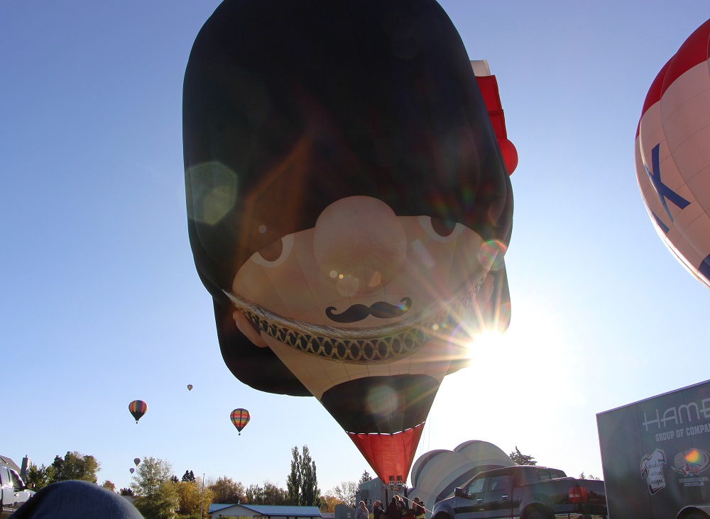 (GALLERY 3) Heritage Inn International Balloon Festival sets record ...