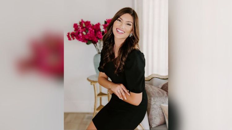 Former Victoria's Secret model who quit to follow Jesus diagnosed with ...