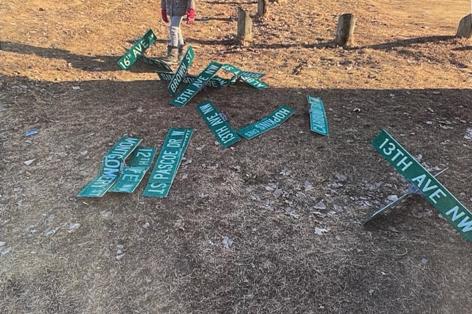 Street signs missing in northwest Moose Jaw - DiscoverMooseJaw.com ...