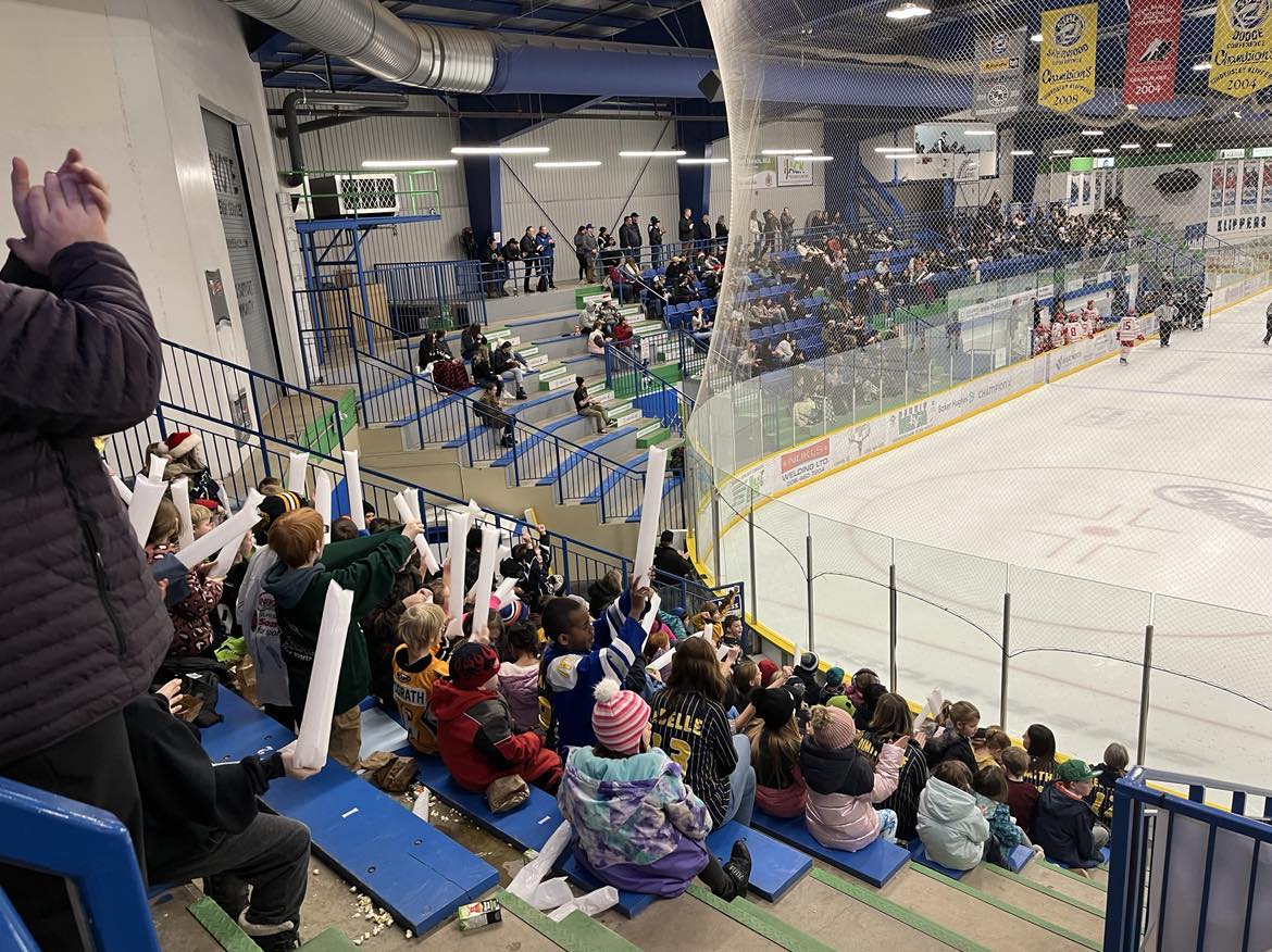 Kindersley blanks Notre Dame in special Hooky for Hockey game ...