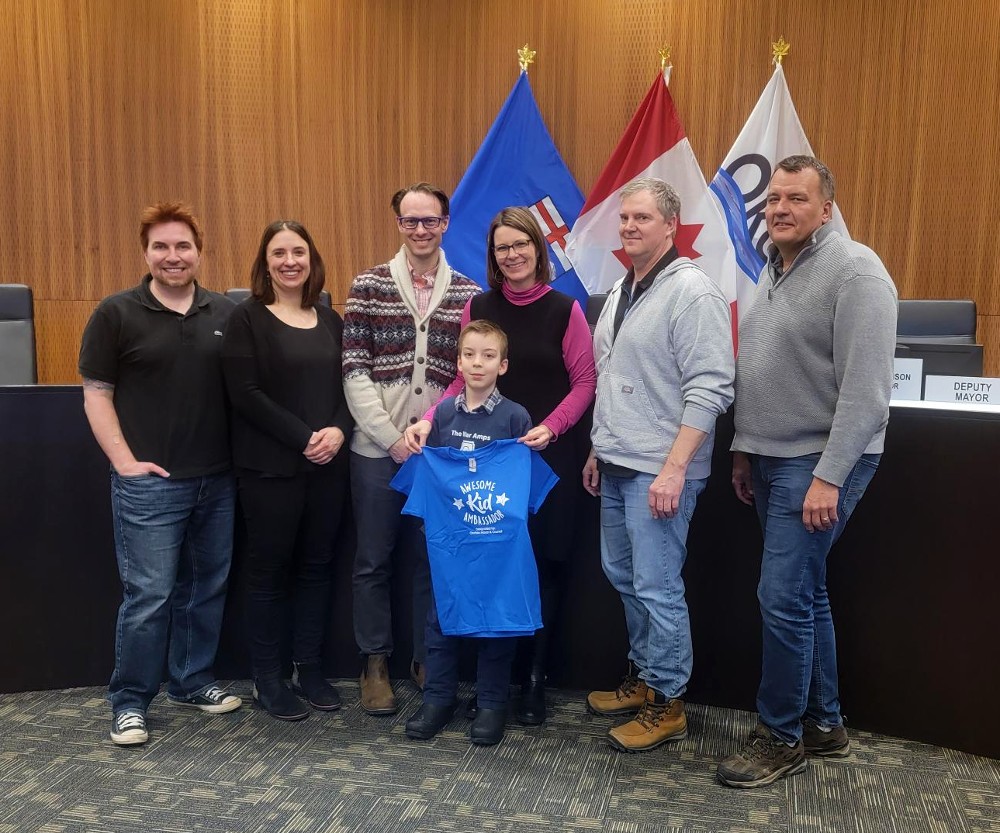Okotoks youth recognized after giving amputation awareness presentation ...