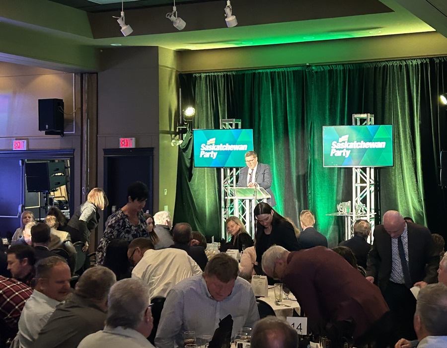 Kindersley hosts Premier's Dinner - WestCentralOnline: West Central ...