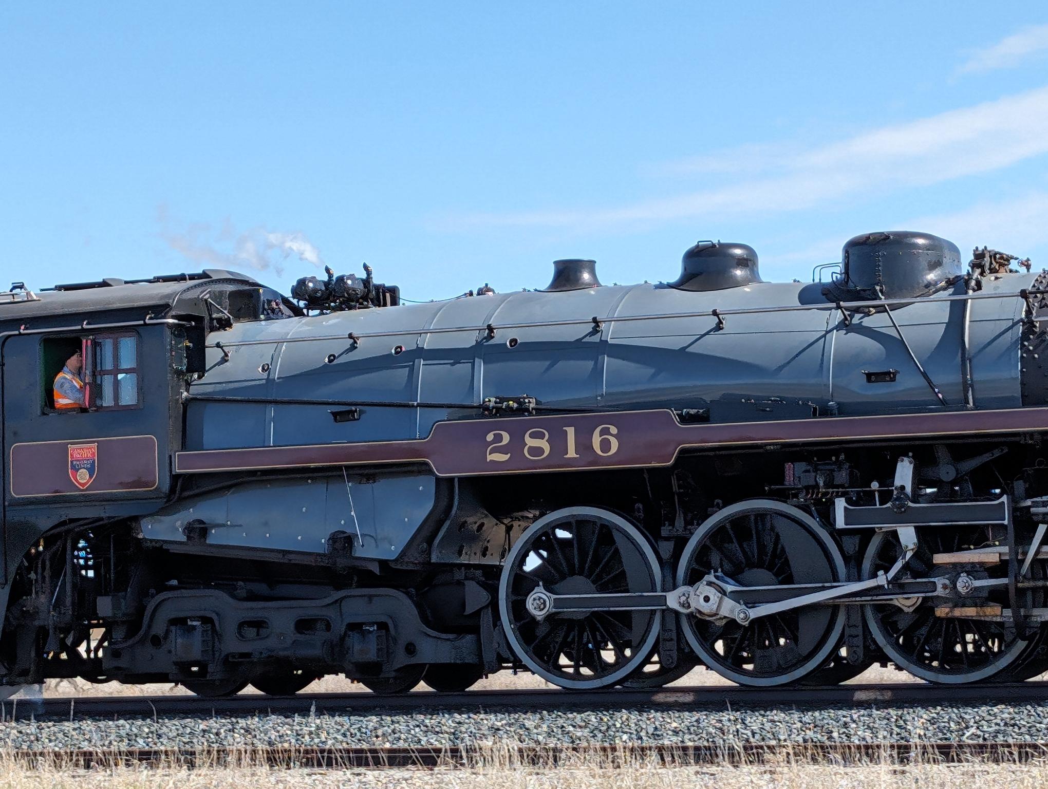 [VIDEO]: CPKC Historic steam train rolls through Weyburn ...