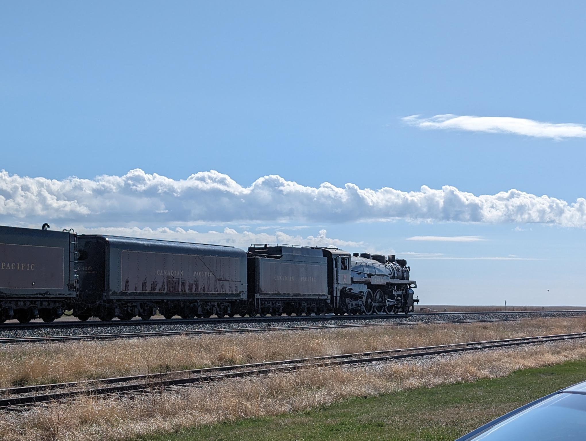 [VIDEO]: CPKC Historic steam train rolls through Weyburn ...