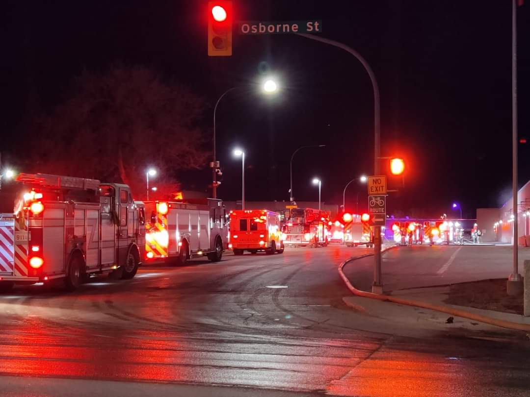 Fire breaks out in Winnipeg Transit garage - CHVNRadio: Southern ...