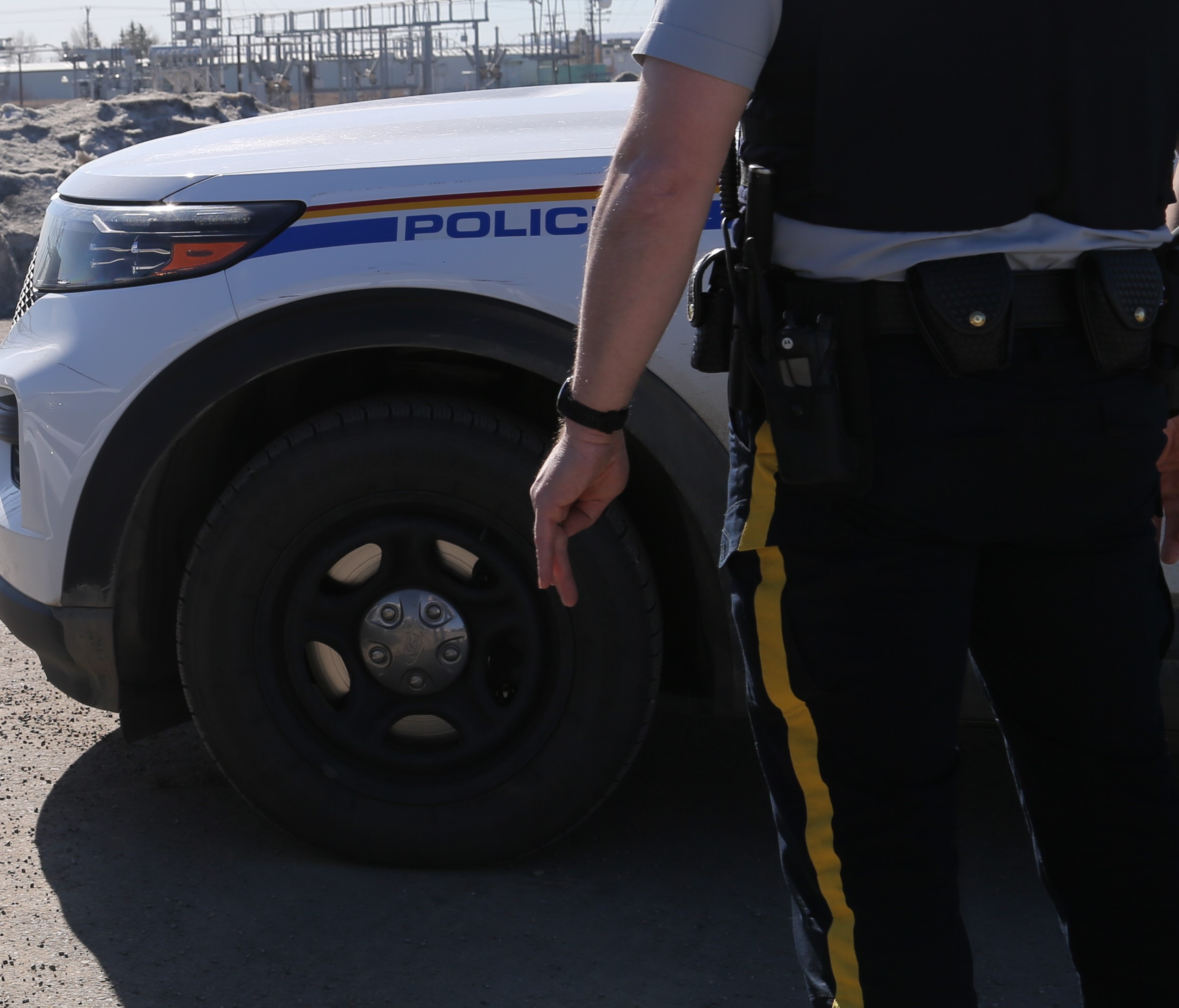 Slave Lake RCMP assists High Prairie RCMP after reports of gunshots ...