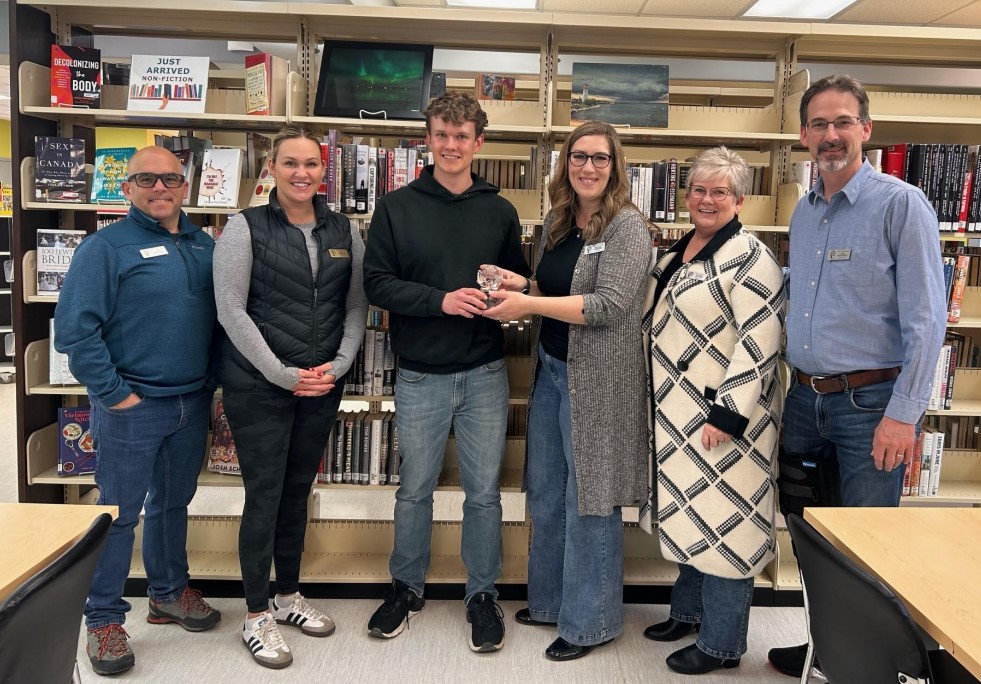 Chinook's Edge students recognized during Youth Spark Awards ...