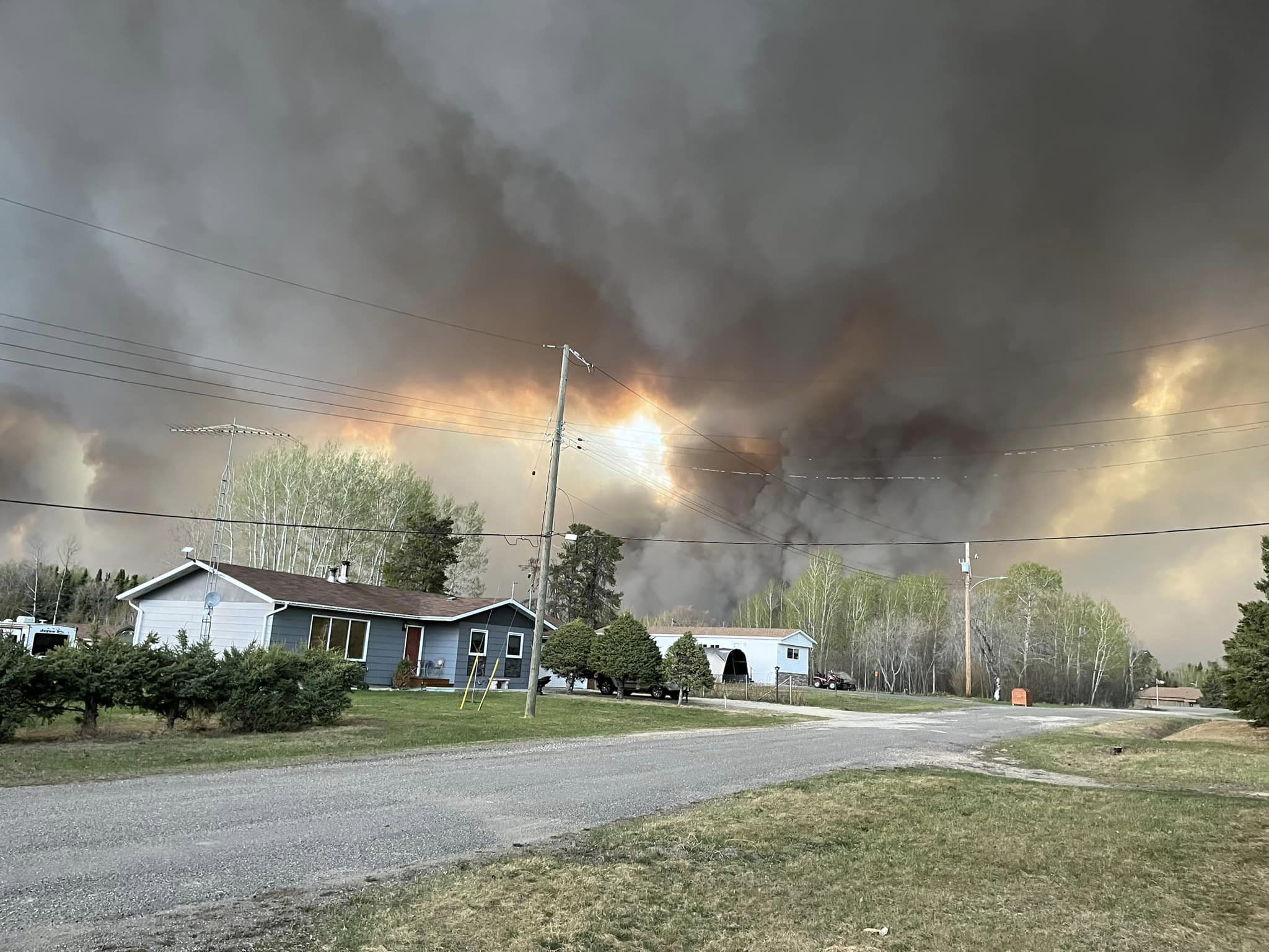 Northern Manitoba wildfires prompt urgent prayers as residents evacuate ...