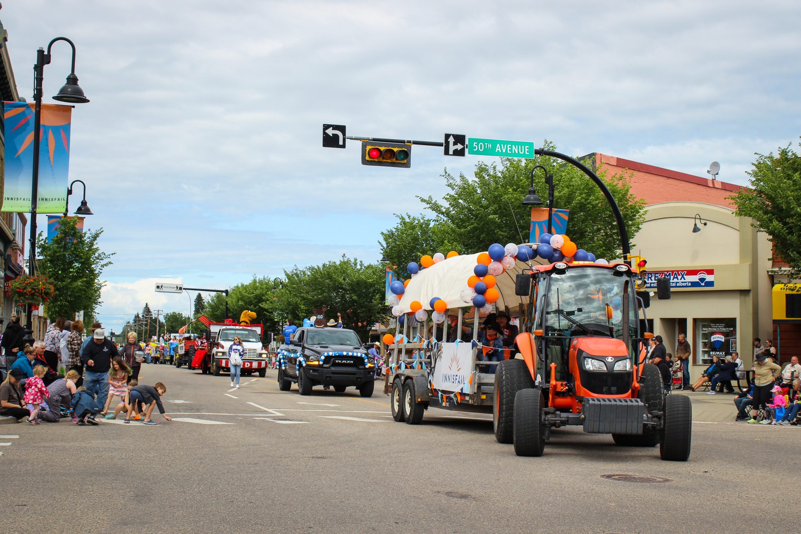 Innisfail parade and Daines Ranch Pro Rodeo this weekend ...