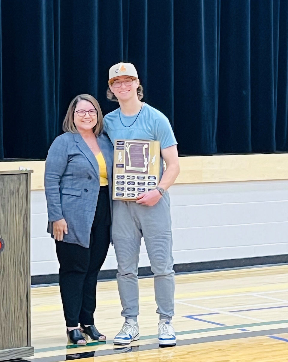 WCS presents Grade 12 awards: Brasen Sim receives Tom Zandee ...