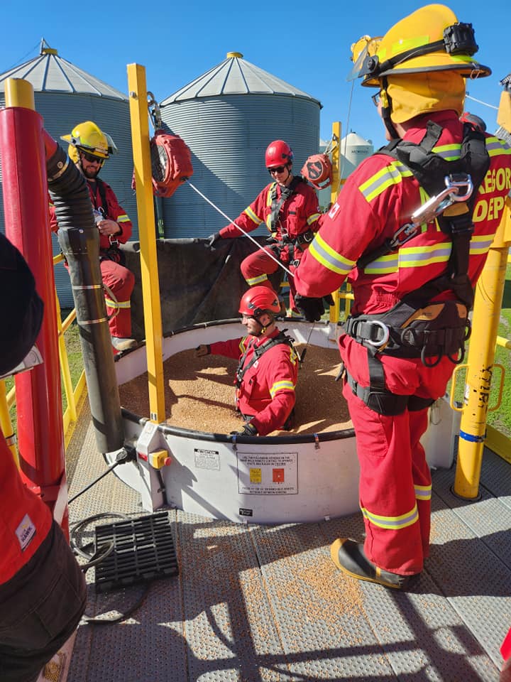Firefighters train for rescue from horrific grain bin entrapment ...
