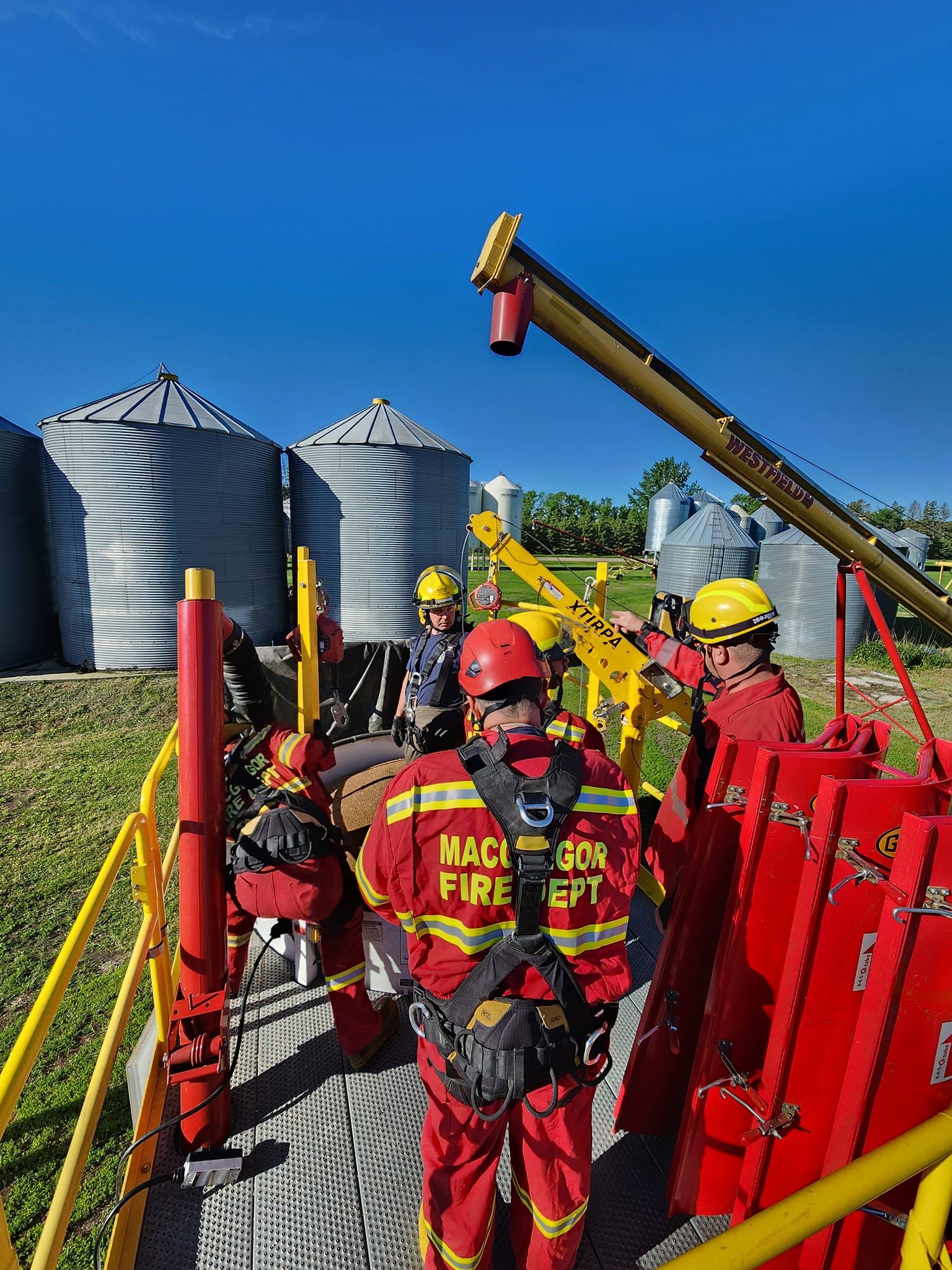 Firefighters train for rescue from horrific grain bin entrapment ...