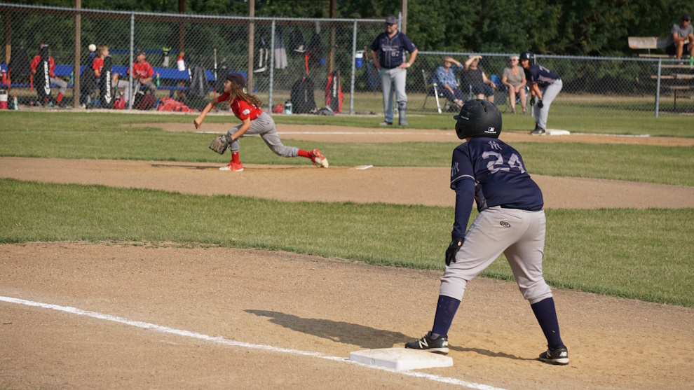 The Oil Dome Minor Ball Report - Dallas Williamson - DiscoverWestman ...