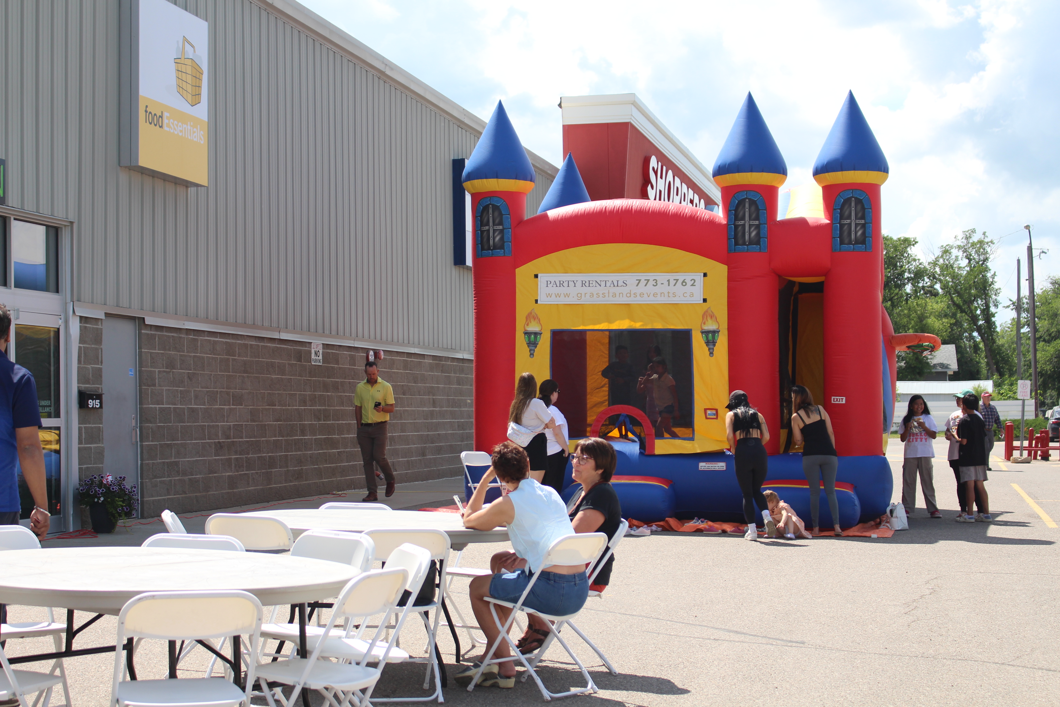 Family-friendly block party raises funds for local charity ...