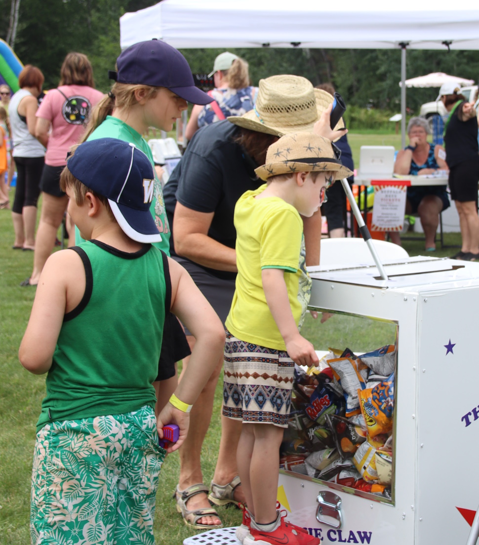 Family fun in Buffalo Point: Buffalo Days in photos - SteinbachOnline ...