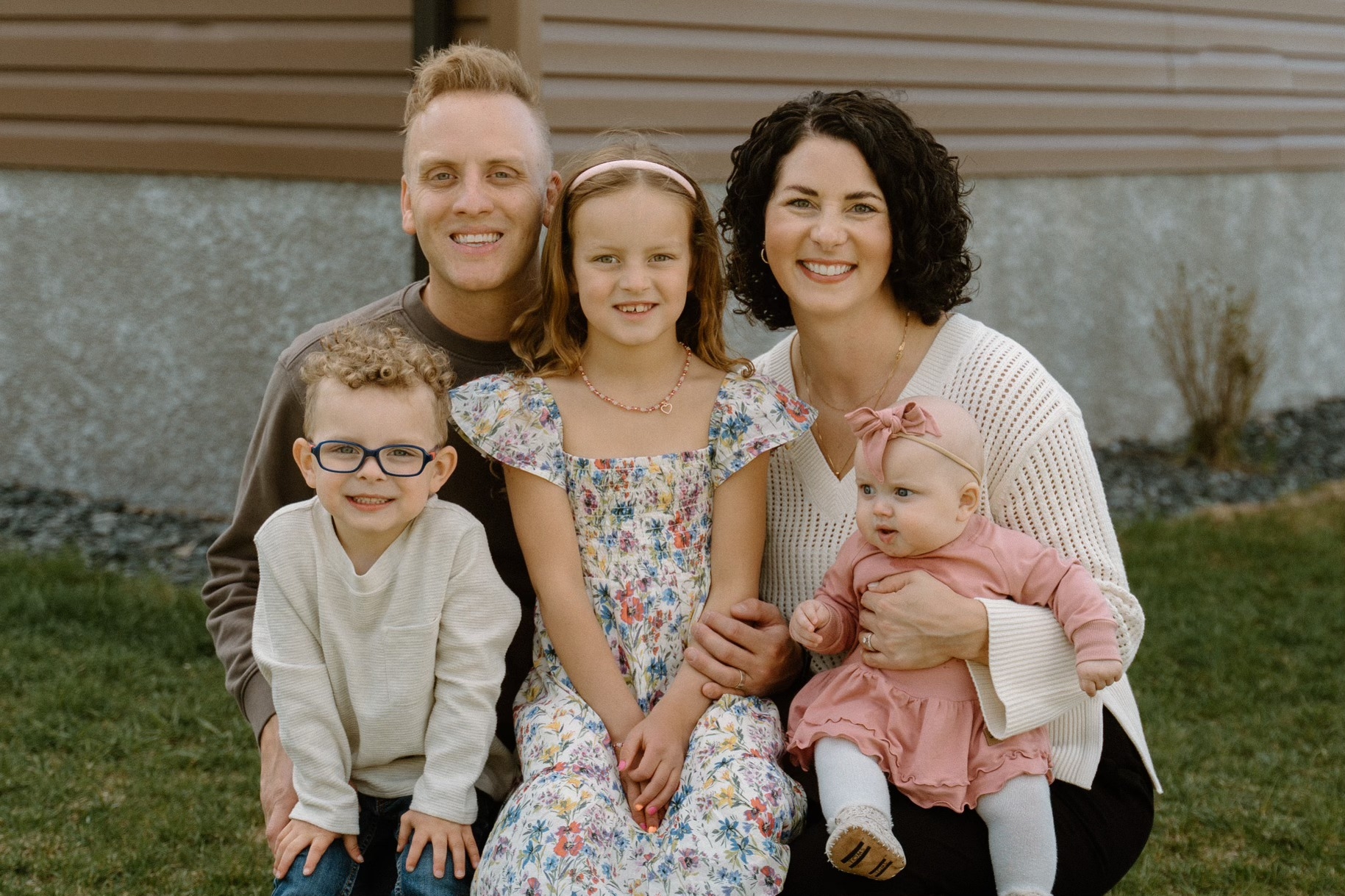 LISTEN: Jordan Janzen releases new single, 'Kindness' - ReachFM: Peace ...