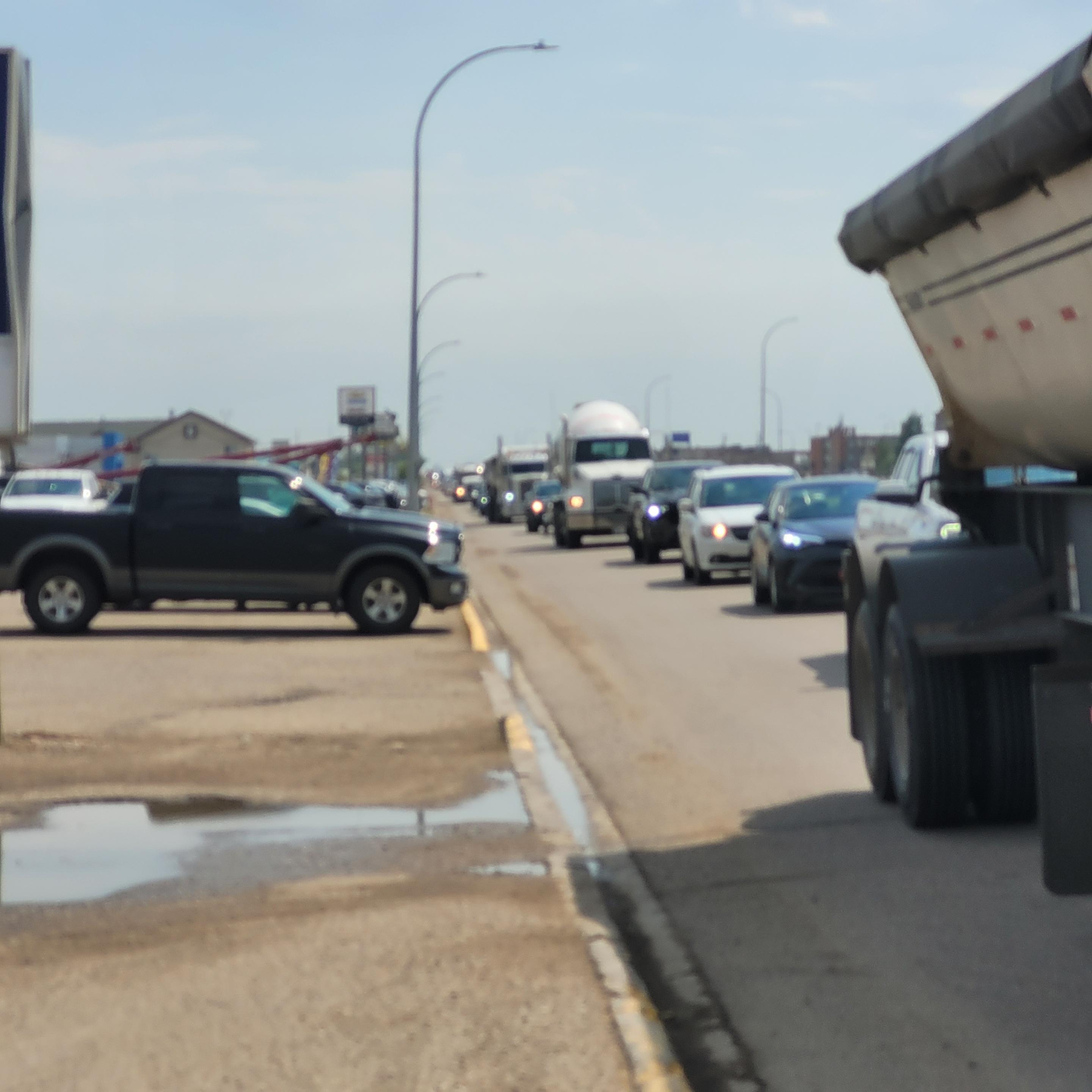 Large goods transport through Kindersley slows down detour traffic ...