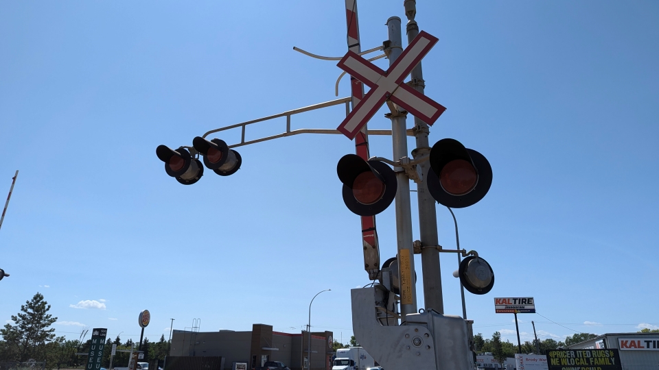 Key rail crossing in Weyburn to be closed for part of the afternoon ...