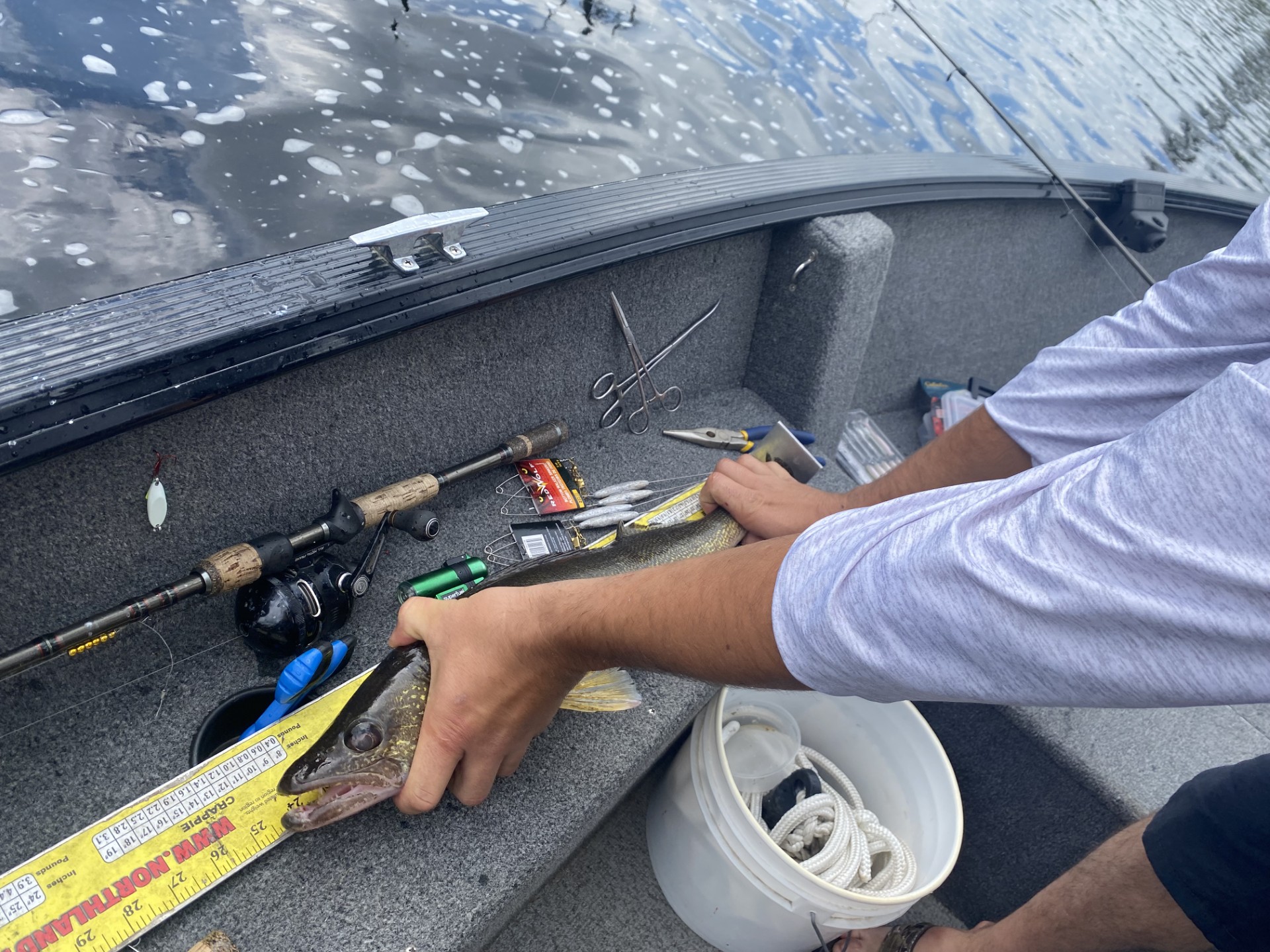 Anglers reminded of new Manitoba sport fishing regulations ...